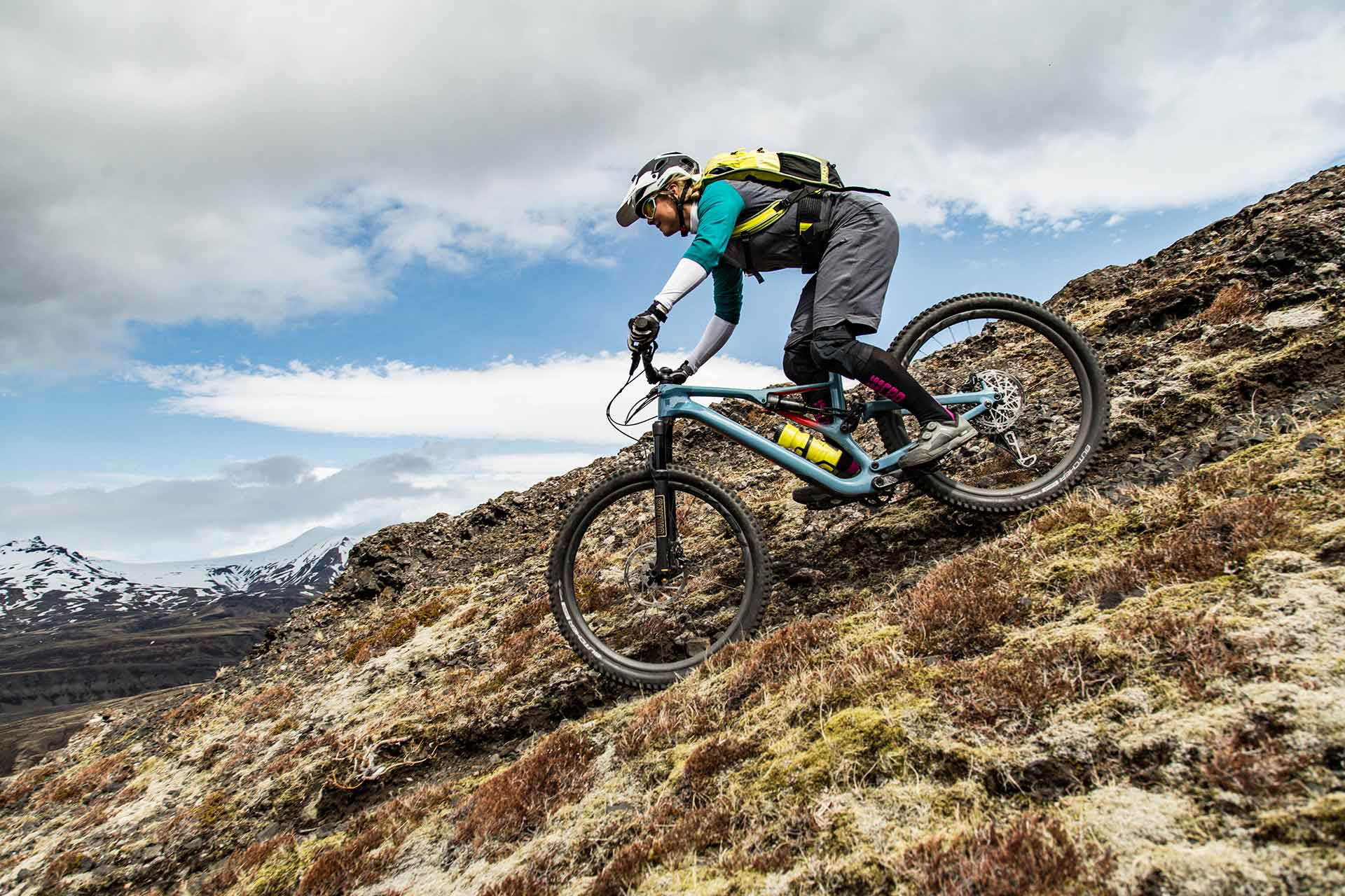 Intermediate Private E-MTB Tour from Reykjavik | E-Biking Adventure